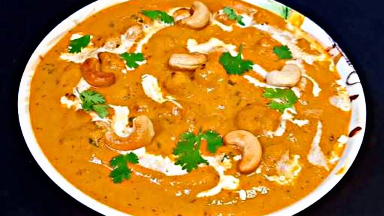 Navratri Dish 2025: Kaju Makhana Curry Recipe! Guide Step By Step