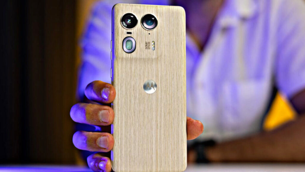 Motorola Edge 60 Ultra 5G launched with more storage options & 7500mAh ...